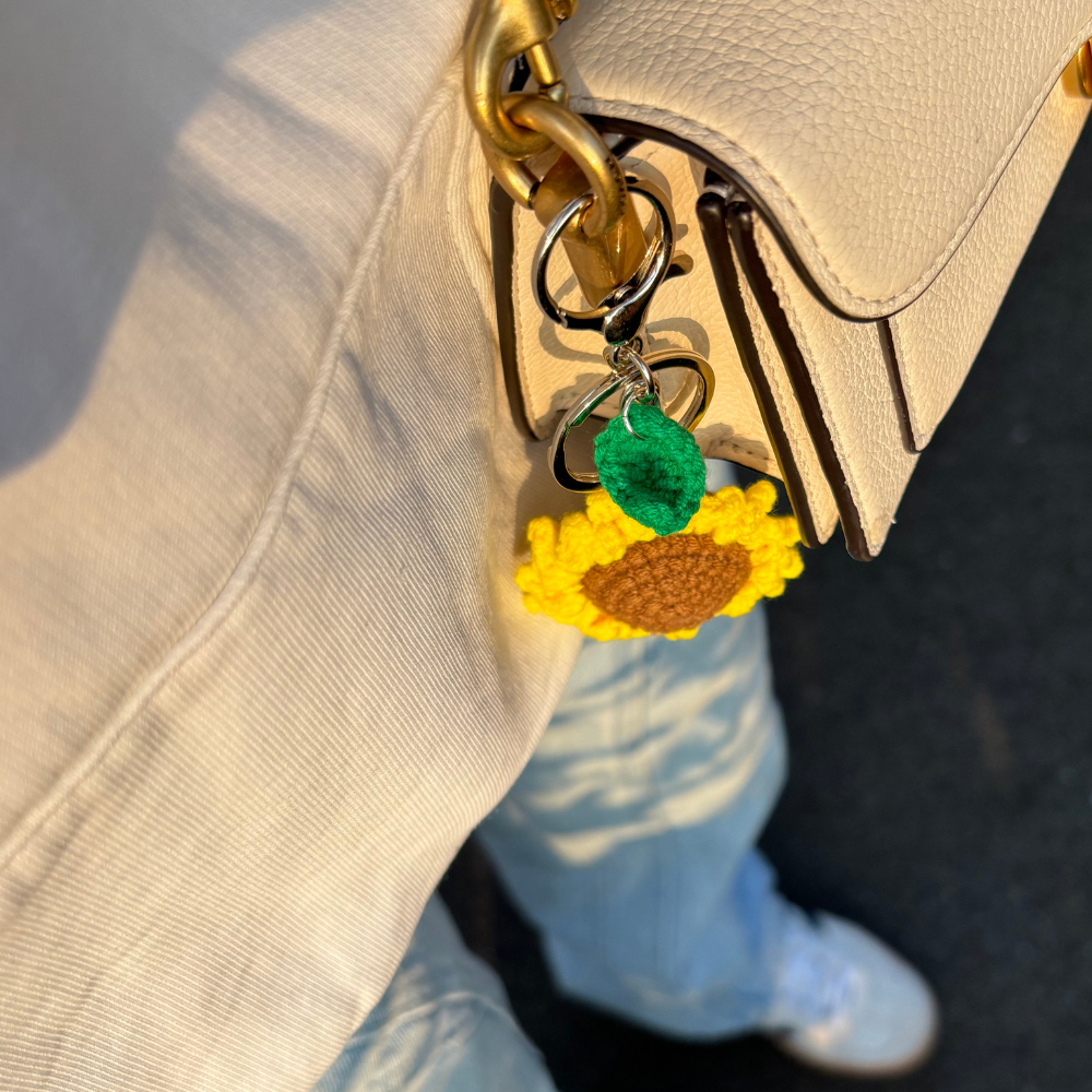 Personalized Key Chains Women Cute Sunflower Leather Bag Charm With Key ...